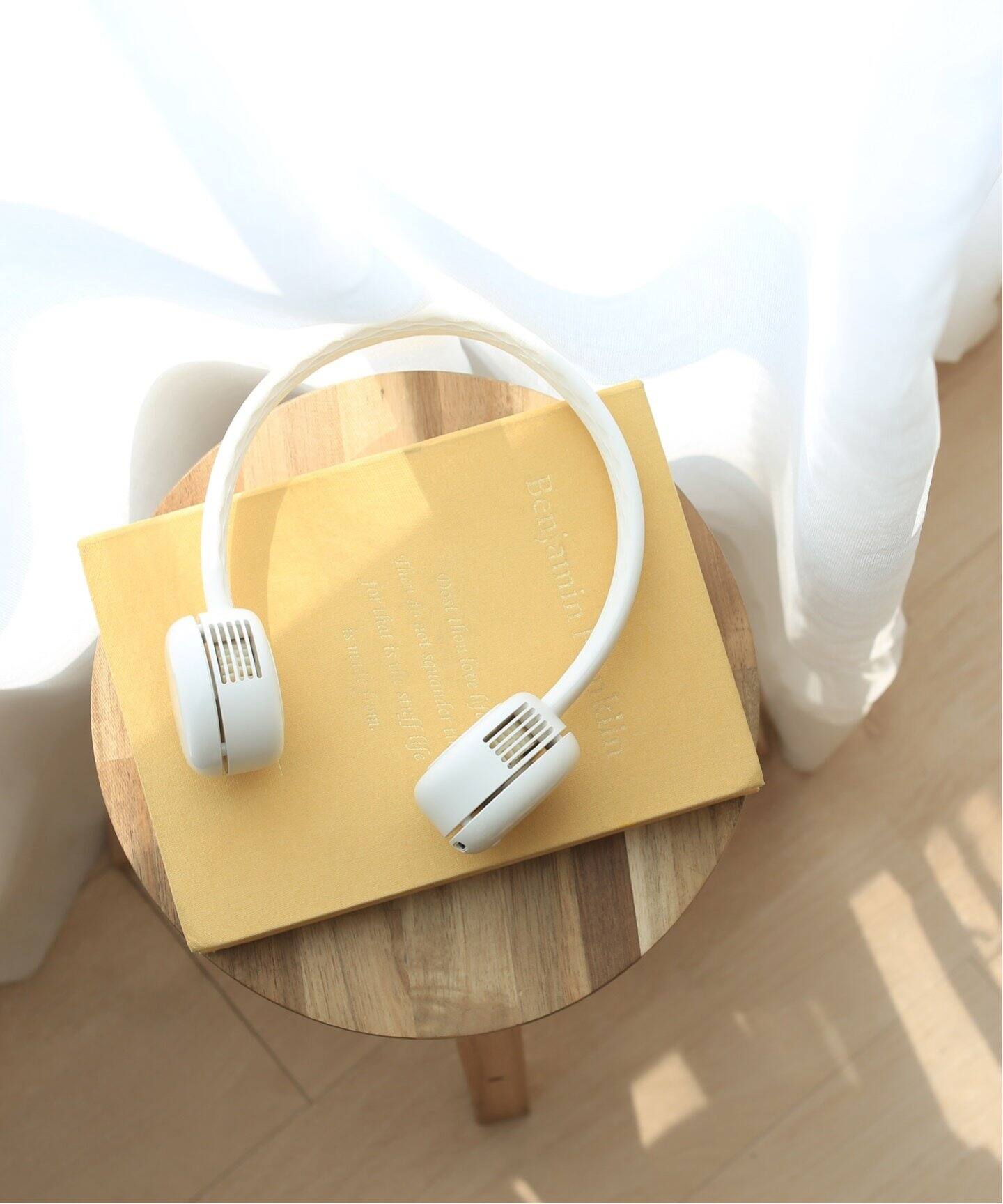 【DANSOON/ダンスーン】NECK FAN DANSOON FLEX 羽なし首かけ扇風機（家電）｜JOURNAL STANDARD ...