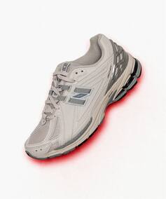 価格.com - ニューバランス M1906R (メンズスニーカー) 価格比較