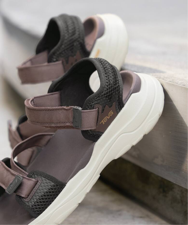 Teva/テバ 別注 ZYMIC サンダル（サンダル）｜IENA（イエナ）の通販｜BAYCREW’S STORE