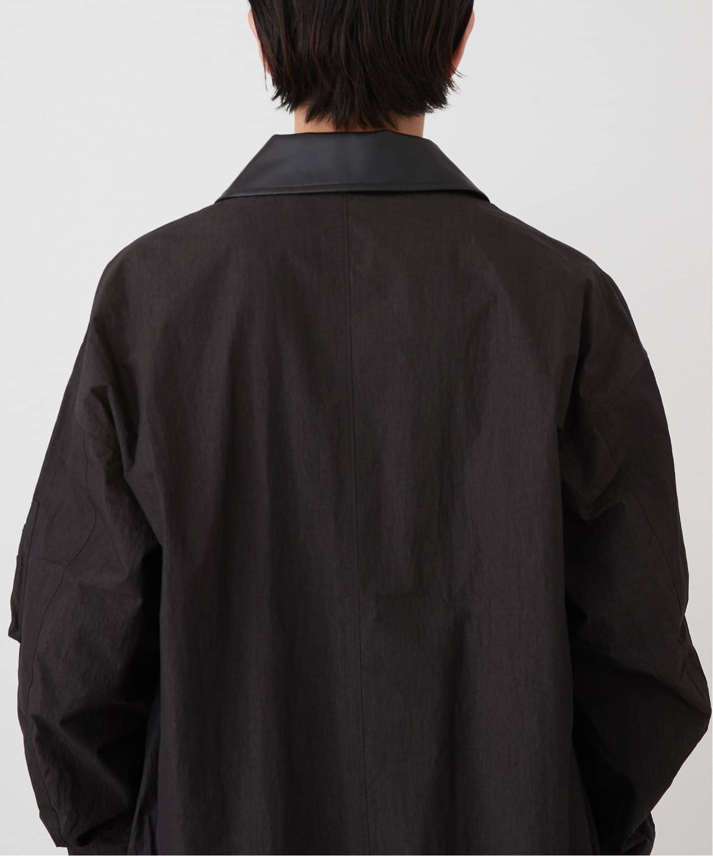 Deux Allures/ドゥ アリュール】レザーカラー ショートブルゾン