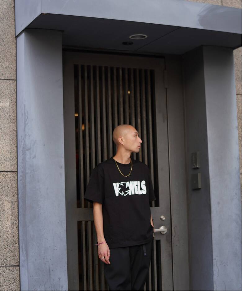 【vowels/バウルズ】 ICON SPELL OUT TEE VO-25SS -T003（Tシャツ／カットソー）｜WISM（ウィズム）の ...