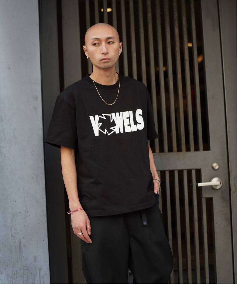 【vowels/バウルズ】 ICON SPELL OUT TEE VO-25SS -T003（Tシャツ／カットソー）｜WISM（ウィズム）の ...