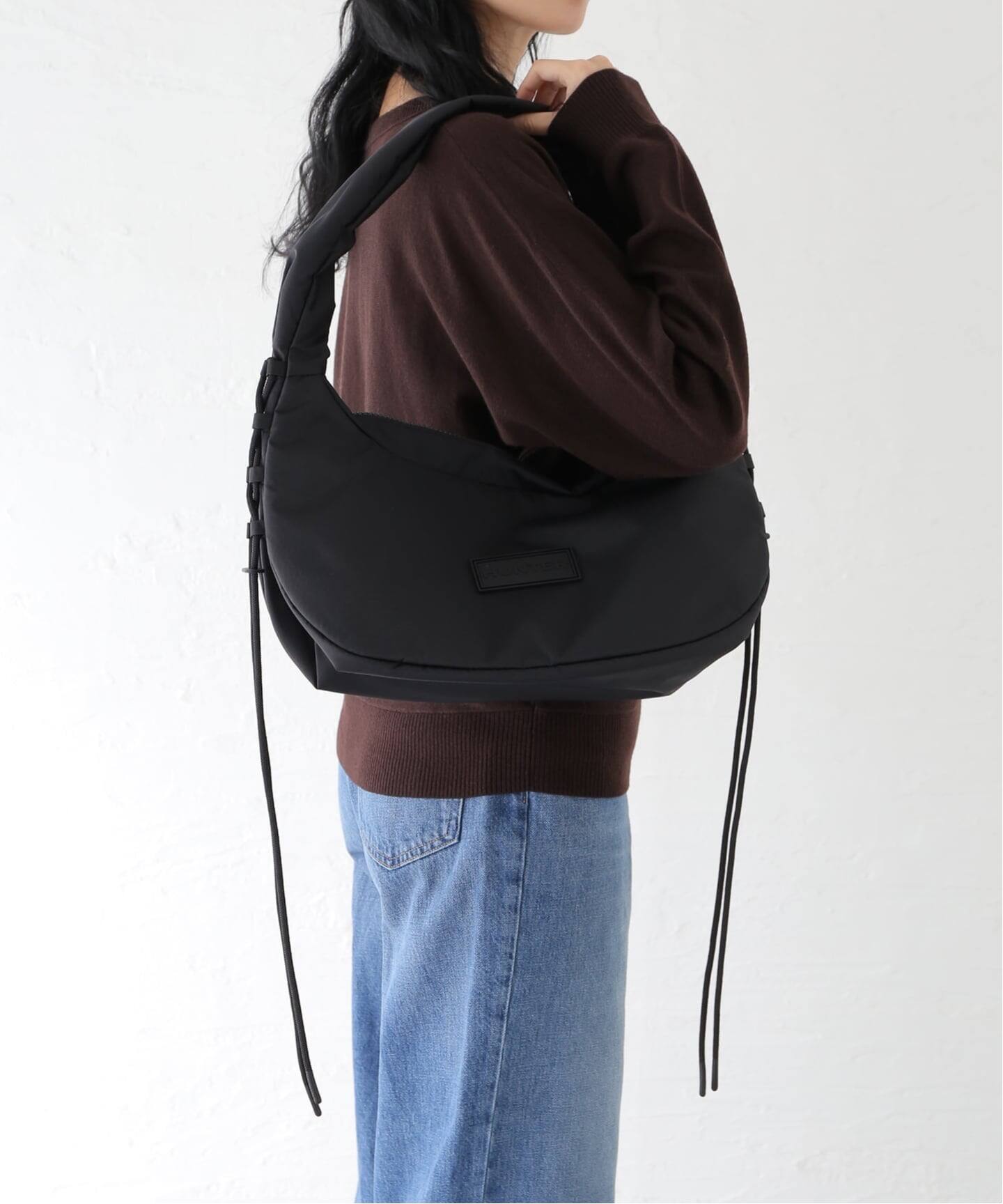 スローブ イエナ（SLOBE IENA）/HUNTER/ハンター TRALEL HOBO SLING UBS3932 NRS−BLK HUNTER/ハンター TRALEL HOBO SLING UBS3932 NRS-BLK（ハンドバッグ
