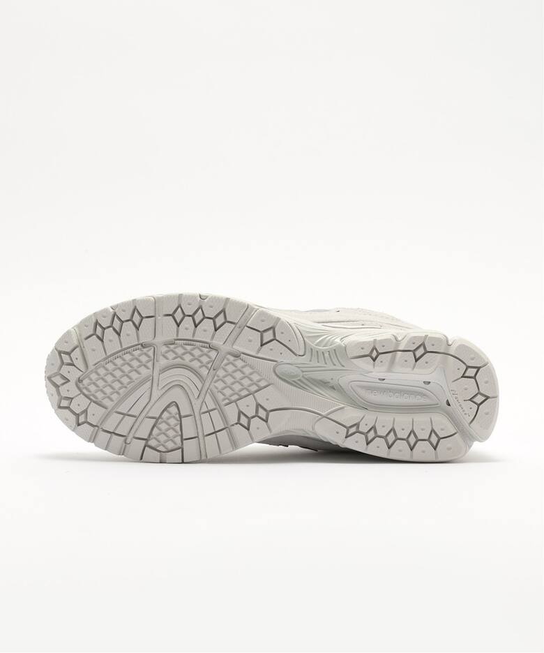 NEW BALANCE:U2002RGR（スニーカー）｜BOICE FROM BAYCREW'S（ボイスフロムベイクルーズ）の通販 ...