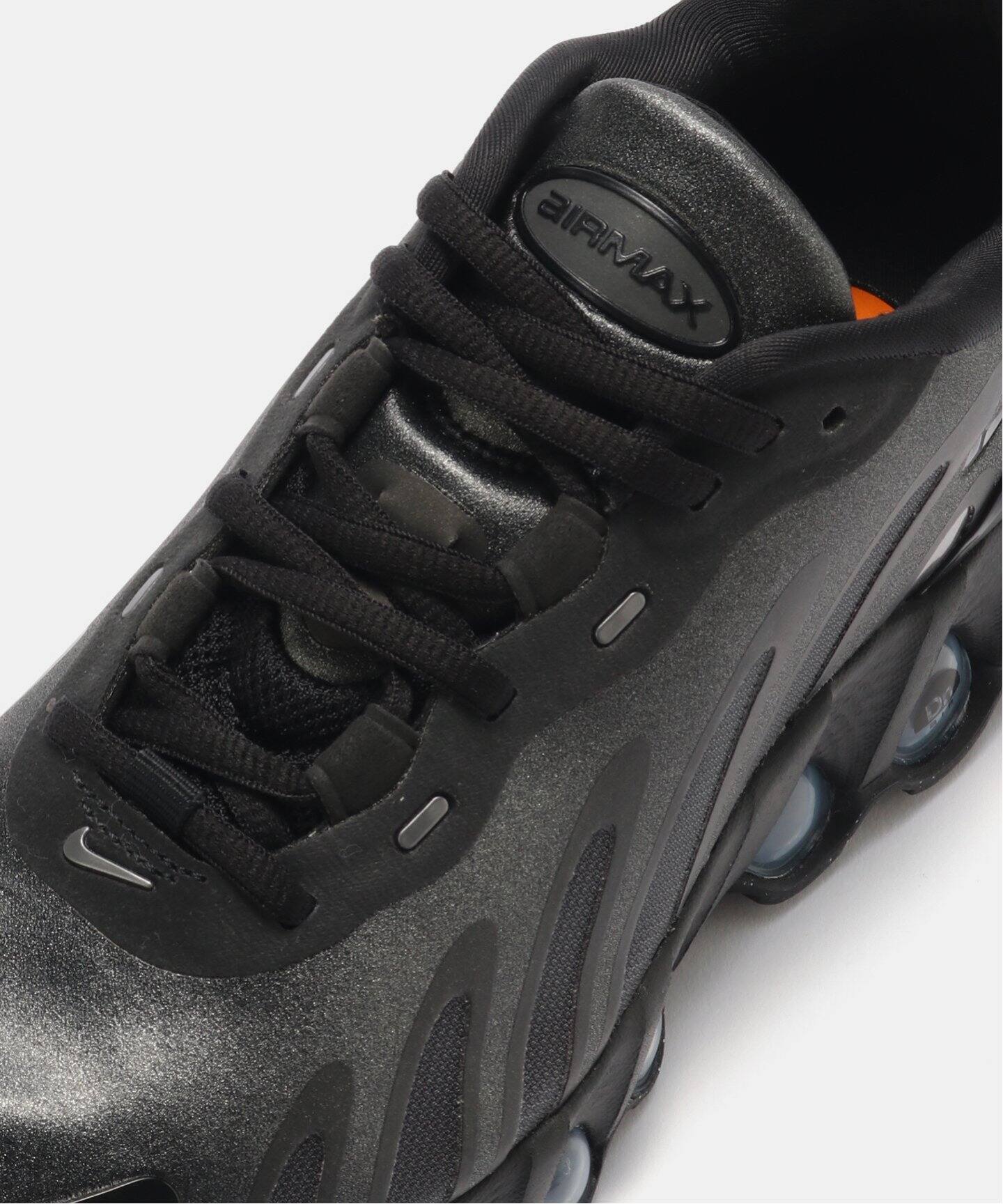 NIKE W AIR MAX DN8 HF5509-002（スニーカー）｜HERRINGBONE（ヘリンボーン）の通販｜BAYCREW’S STORE