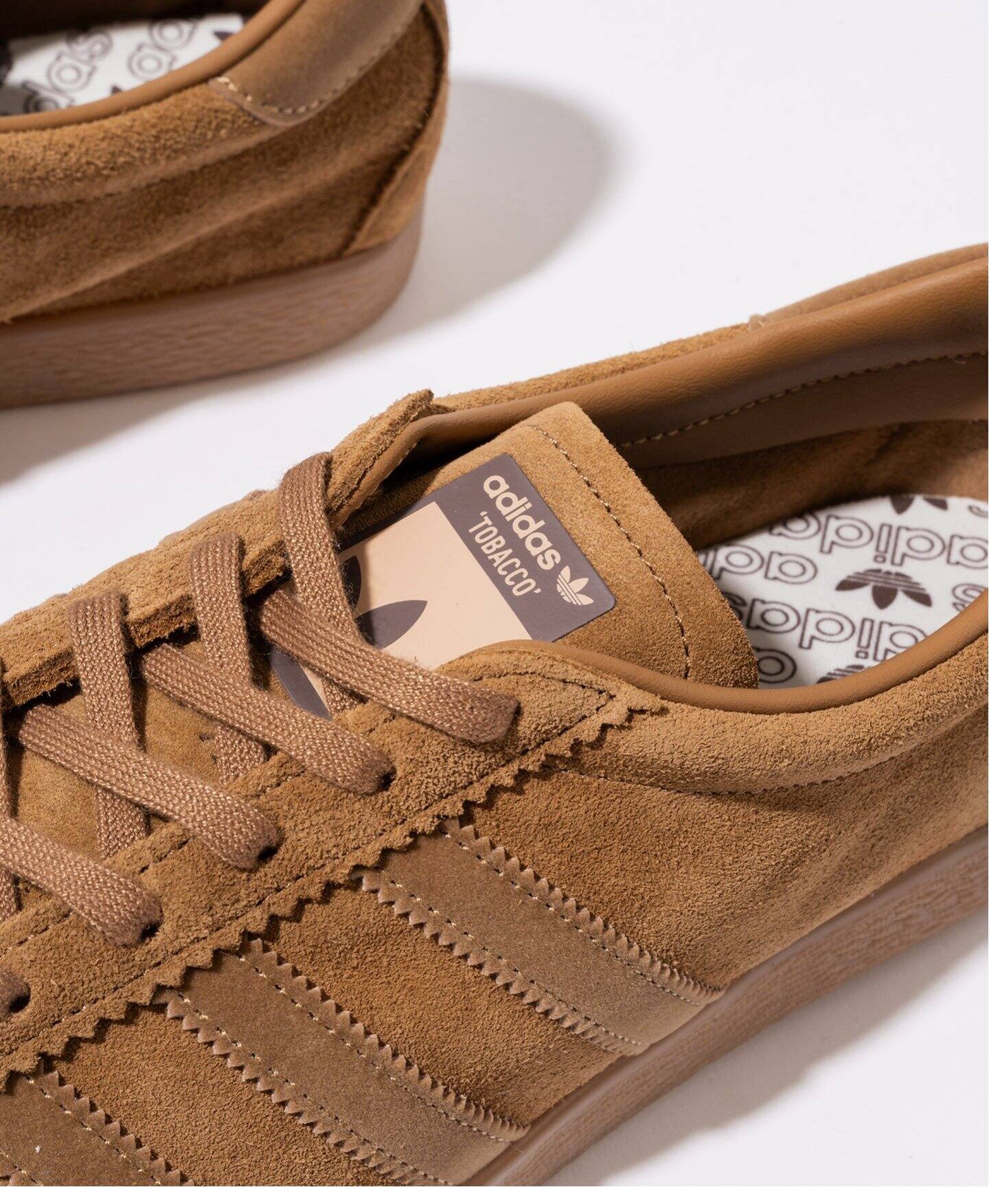 adidas originals TOBACCO JP9651（スニーカー）｜HERRINGBONE（ヘリンボーン）の通販｜BAYCREW’S ...