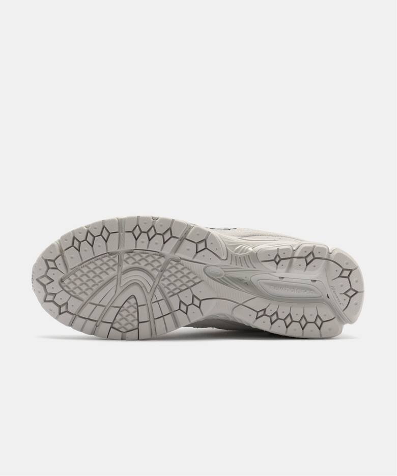 New Balance U2002RGR（スニーカー）｜HERRINGBONE（ヘリンボーン）の通販｜BAYCREW’S STORE