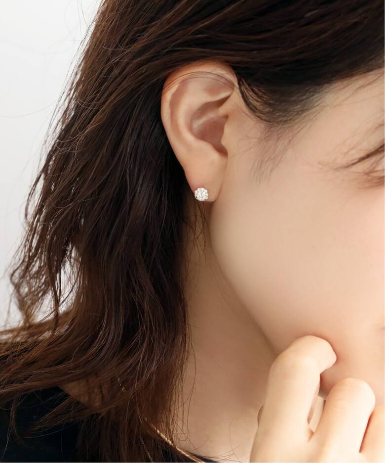 0.6ctサイドダイヤピアス K18（両耳）（ピアス（両耳用））｜Lilas（リラ）の通販｜BAYCREW’S STORE