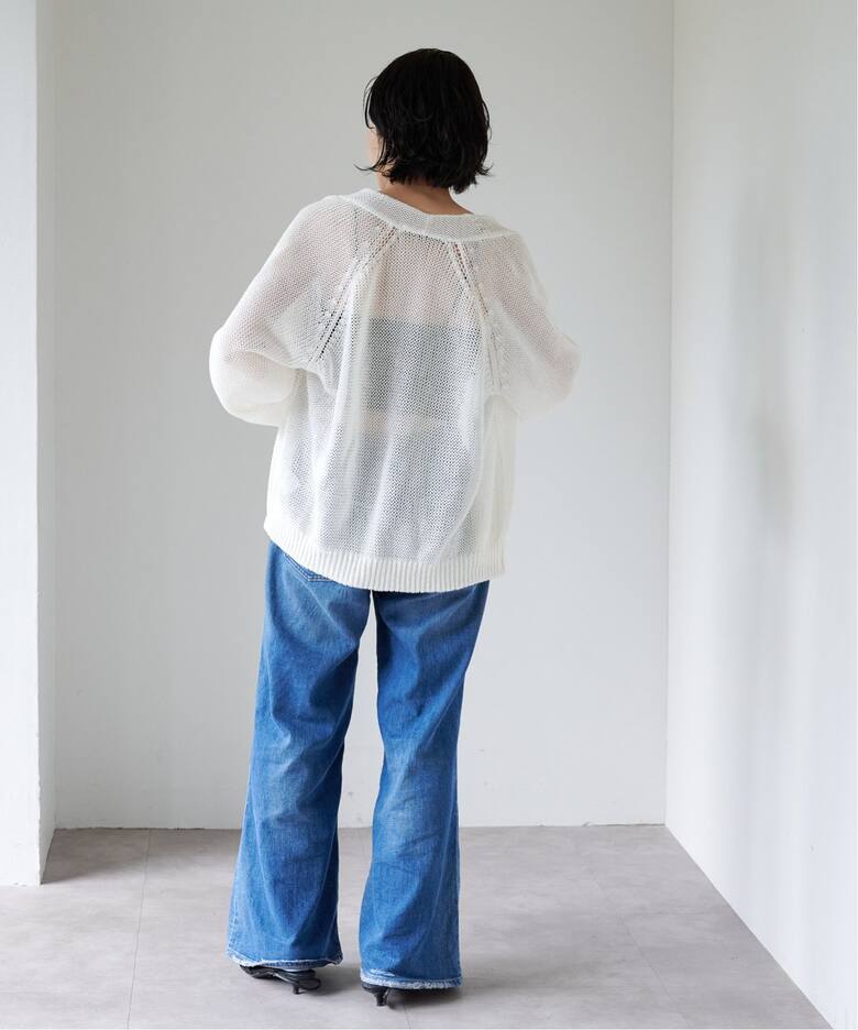 EMILY WEEK×FRAMeWORK Vラインクロップドブラキャミソール（カップ付きインナー）｜EMILY WEEK（エミリーウィーク）の通販｜BAYCREW’S STORE